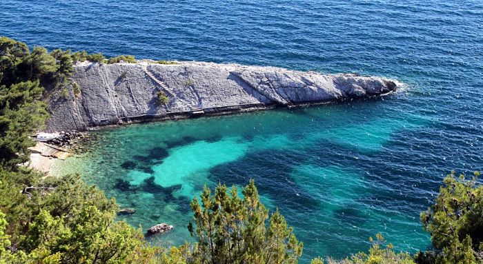 Mare Hvar: le spiagge della città e delle Isole Pakleni